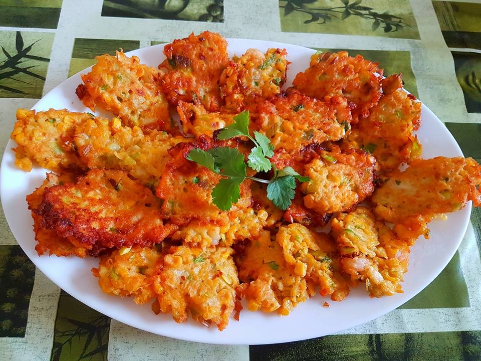 Fricadel djagung de indonesia( tortitas de mais y gambas) - - Receta ...
